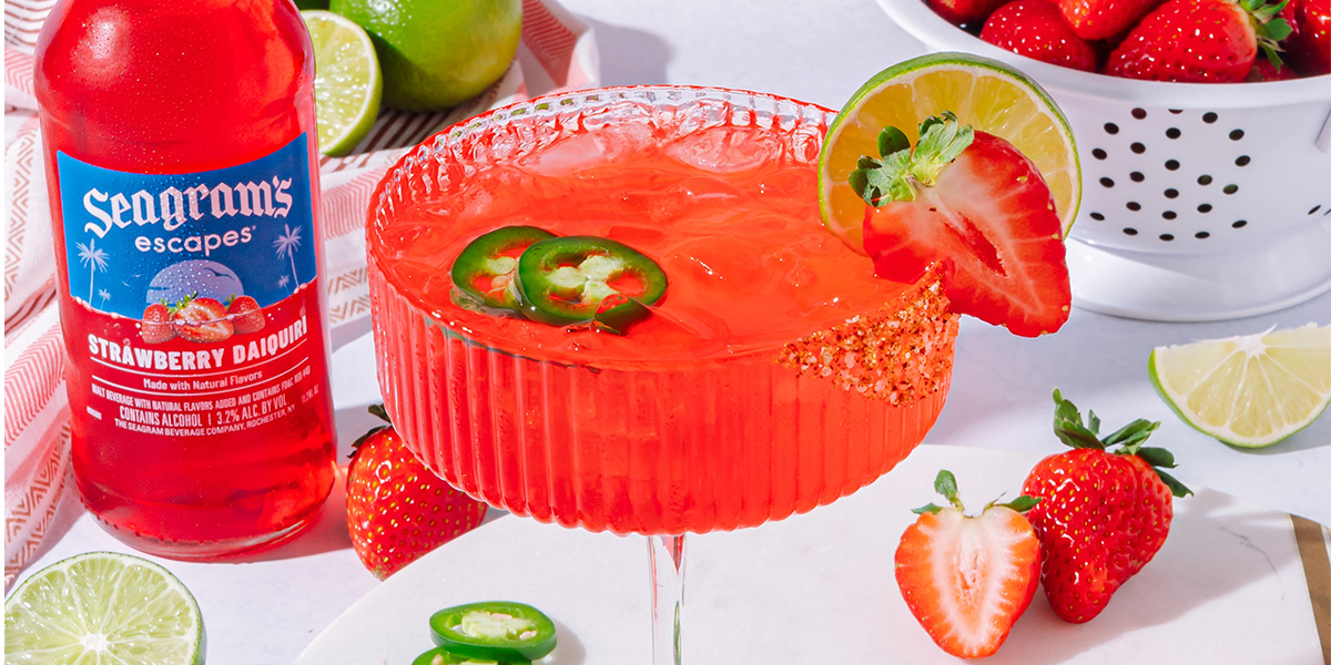 Spicy Strawberry Margarita | Seagram's Escapes